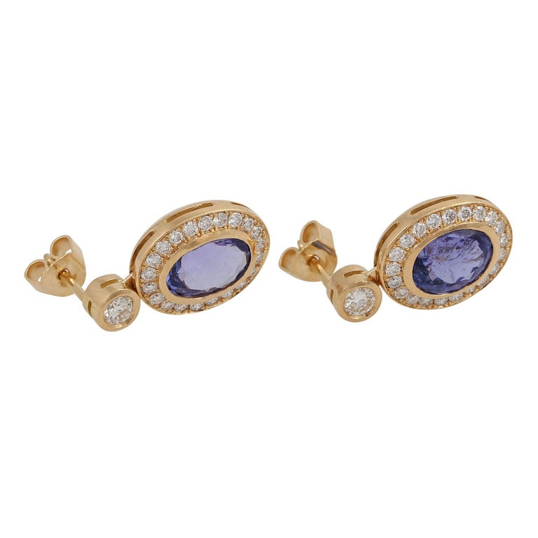 Pair of Ear Studs, Esp. with 2 Multiple Tanzanites, Total Approx. 4.15 ...