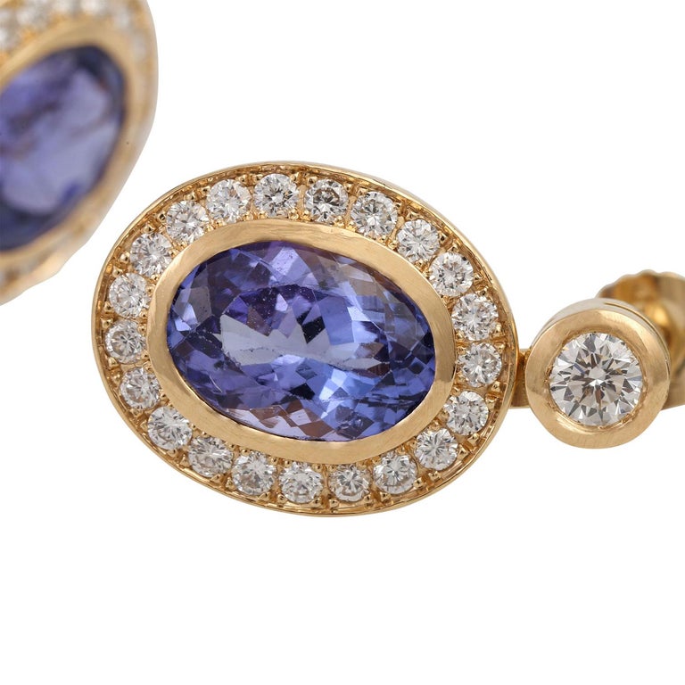 Pair of Ear Studs, Esp. with 2 Multiple Tanzanites, Total Approx. 4.15 ...