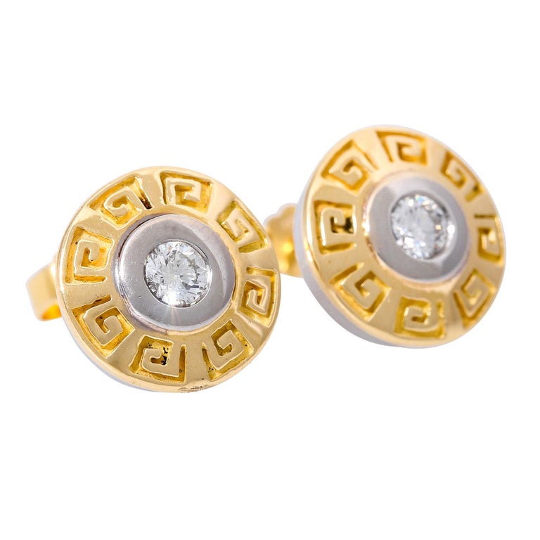 Pair of Ear Studs with 2 Diamonds For Sale at 1stDibs