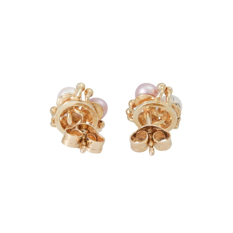 Pair of Ear Studs with 6 Freshwater Pearls For Sale at 1stDibs