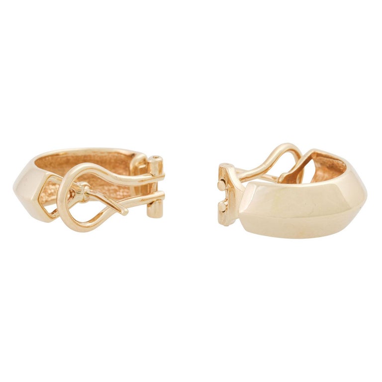 Pair of Ear Studs with Clip Mechanism For Sale at 1stDibs