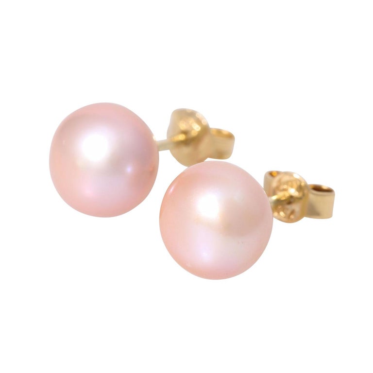 Pair of Ear Studs with Freshwater Pearls For Sale at 1stDibs