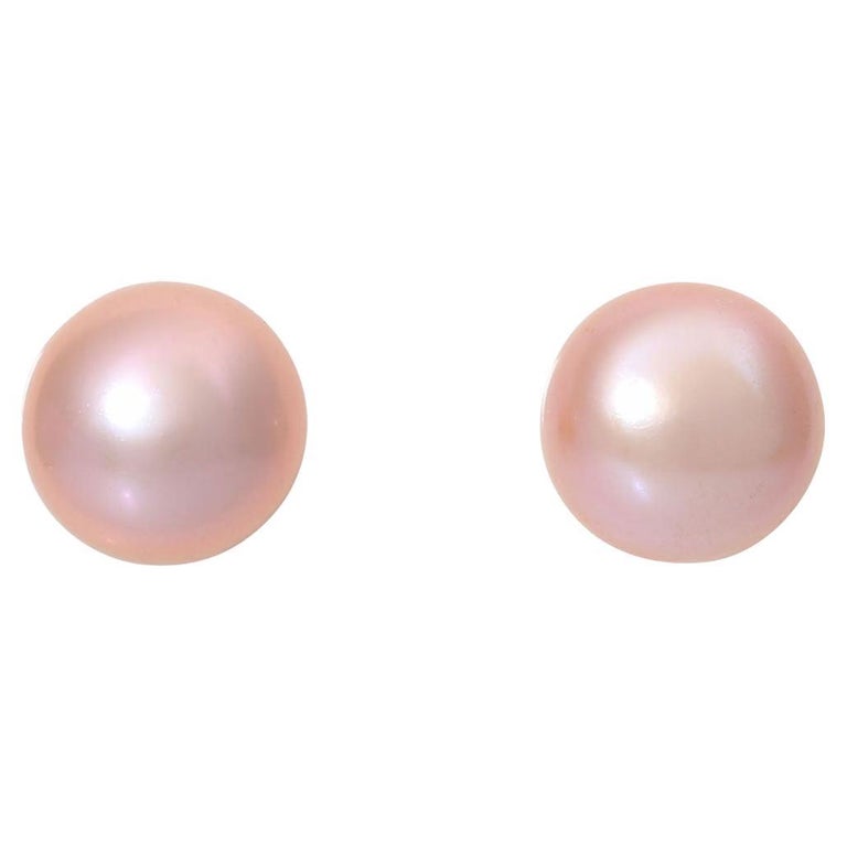 Pair of Ear Studs with Freshwater Pearls For Sale at 1stDibs