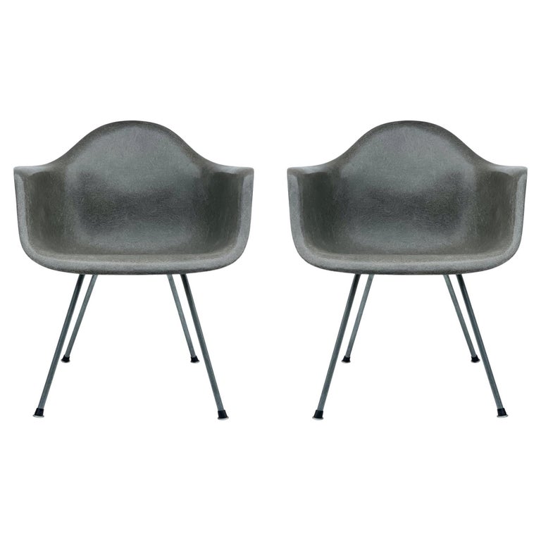 Pair of Early 2nd Generation Eames Fiberglass LAX Lounge Chairs in ...