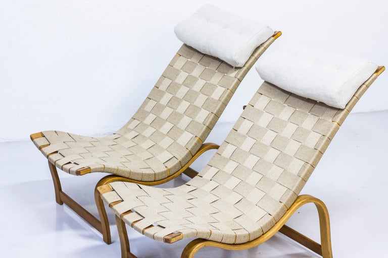 Pair of Early "Vilstol" by Bruno Mathsson for Karl Mathsson, 1930s For ...