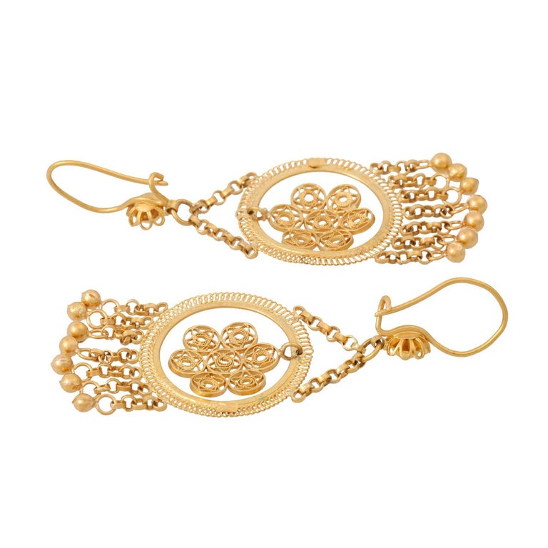 Pair of Earrings For Sale at 1stDibs