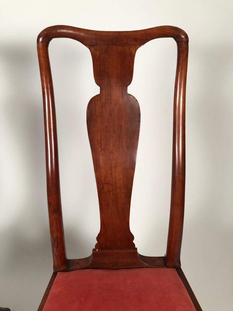 Pair of Elegantly Curved Queen Anne Period Chairs, circa 1710 at 1stDibs