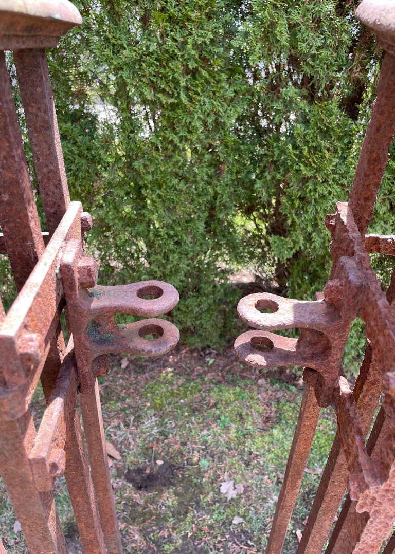 Pair of English Garden Gate Pier Obelisks/Trellises For Sale at 1stDibs
