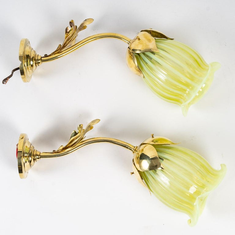 Pair of English sconces "Tulips" For Sale at 1stDibs