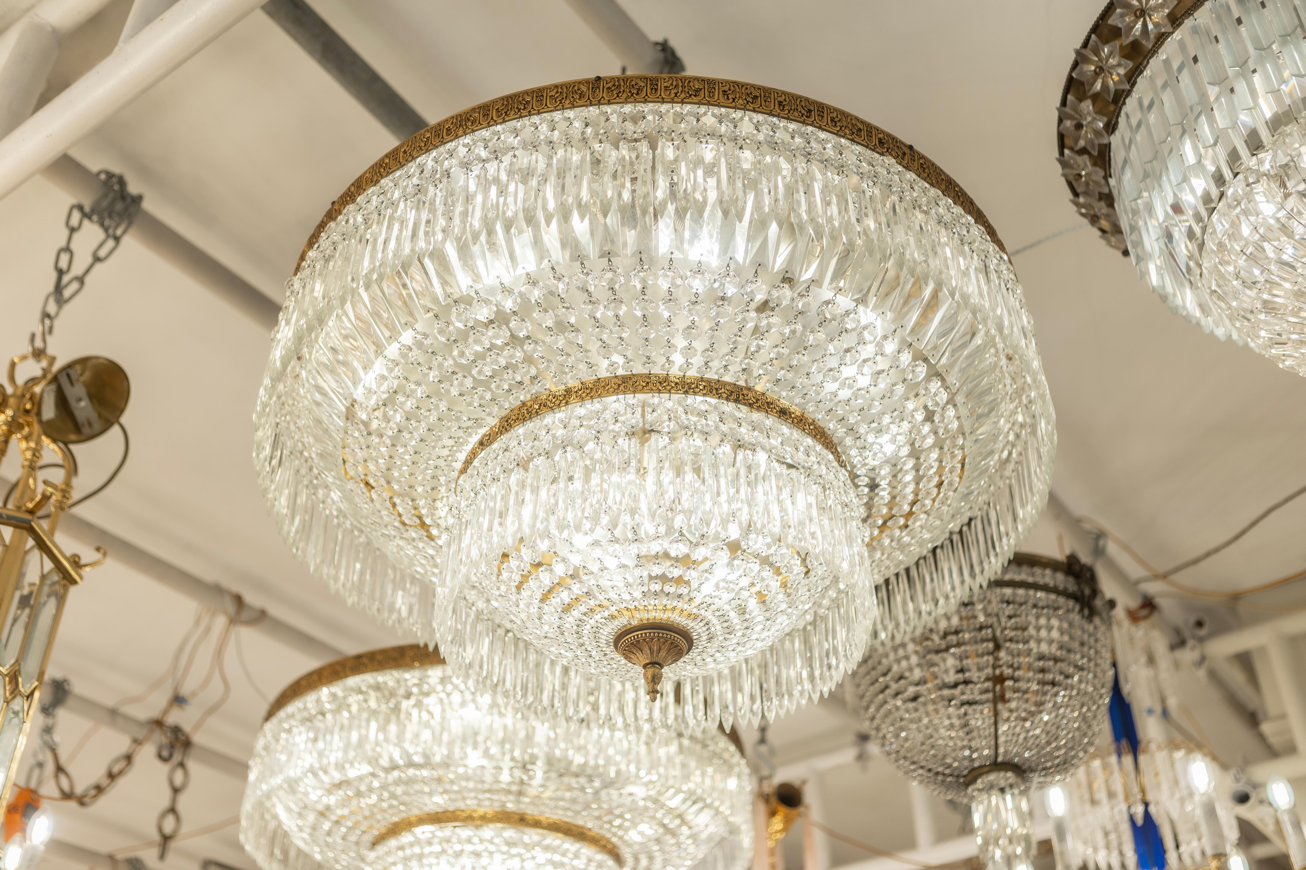 Pair of Excellent Crystal French Chandeliers For Sale at 1stDibs