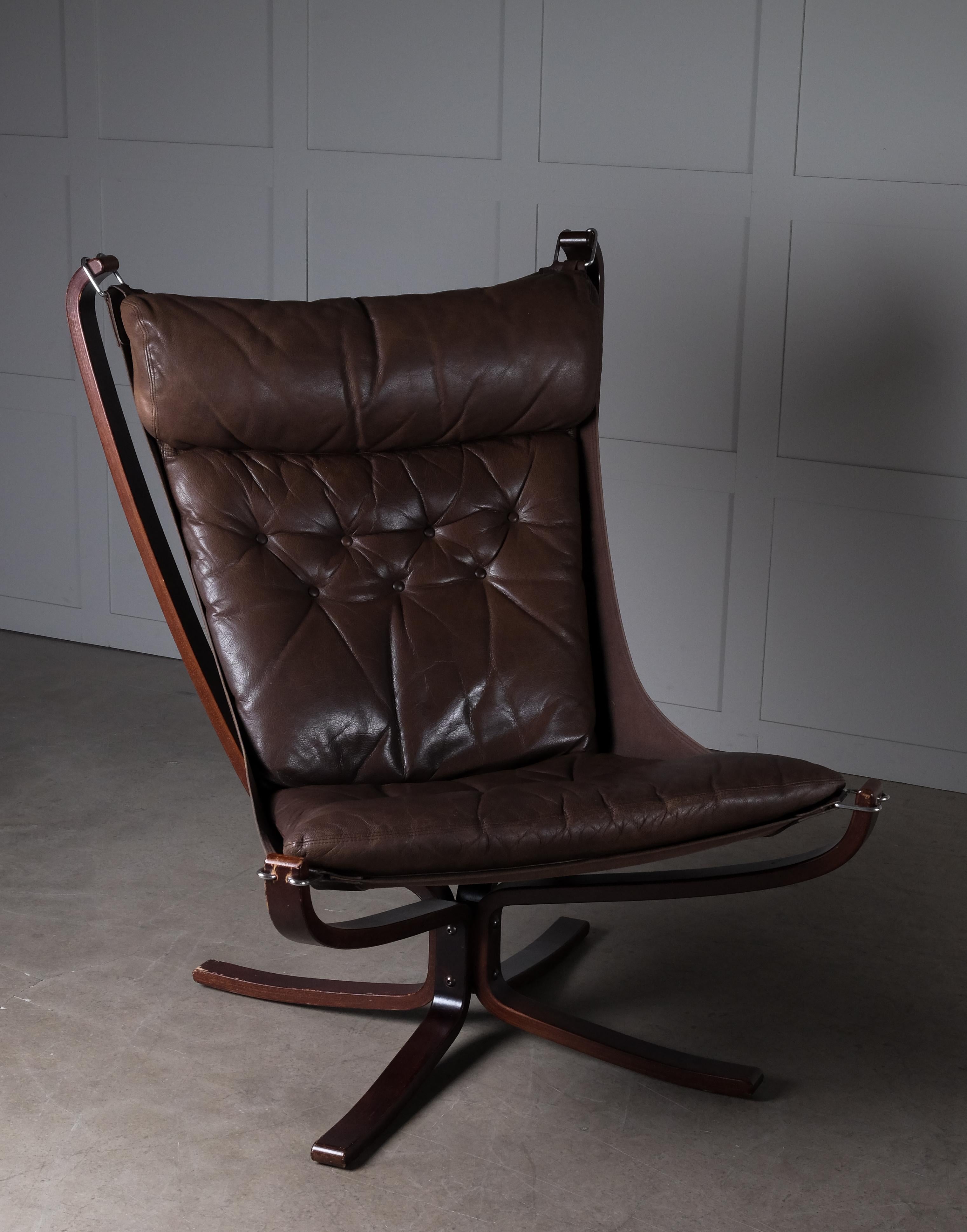 Pair of "Falcon" Easy Chairs by Sigurd Resell, Norway, 1970s at 1stDibs