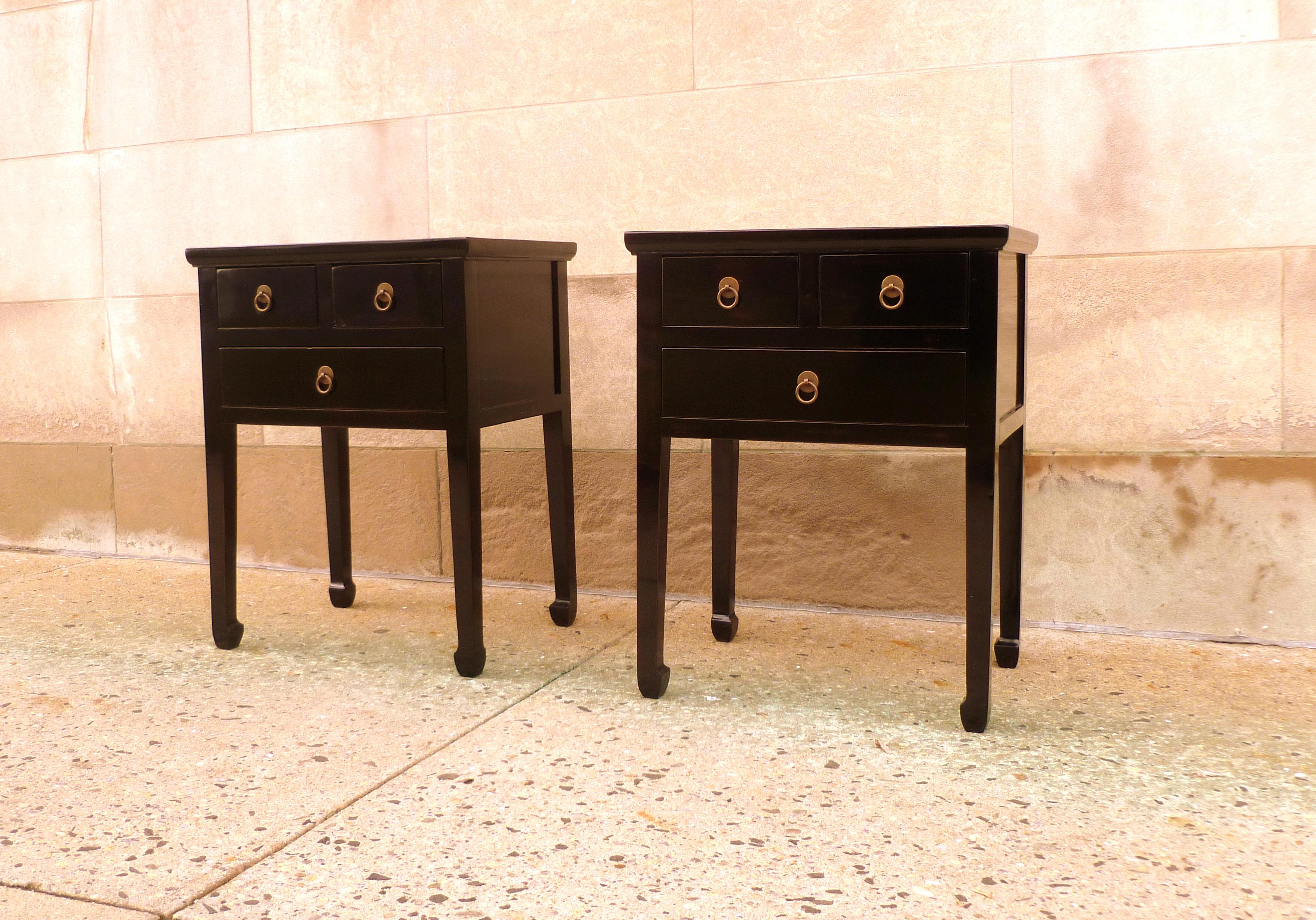 Pair of Fine Black Lacquer End Tables at 1stDibs