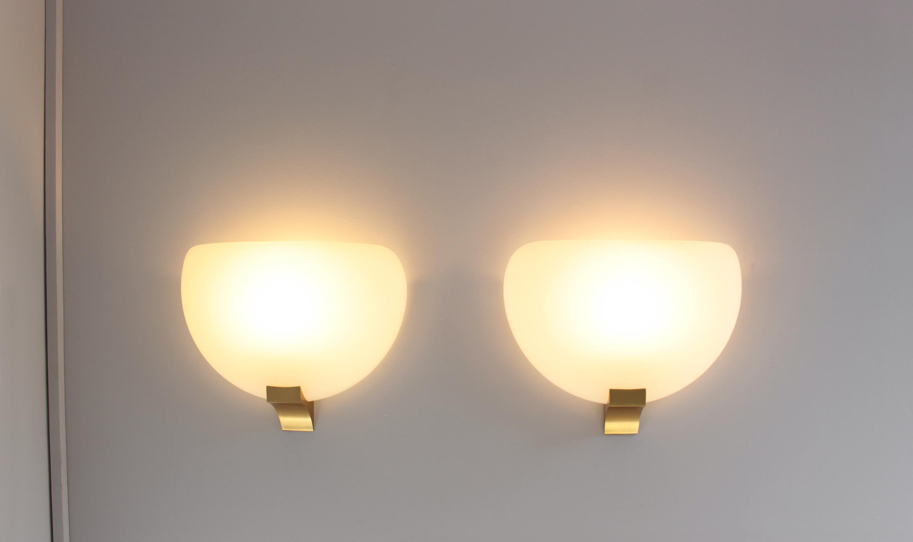 Pair of Fine French Art Deco Glass and Bronze Sconces by Jean Perzel ...