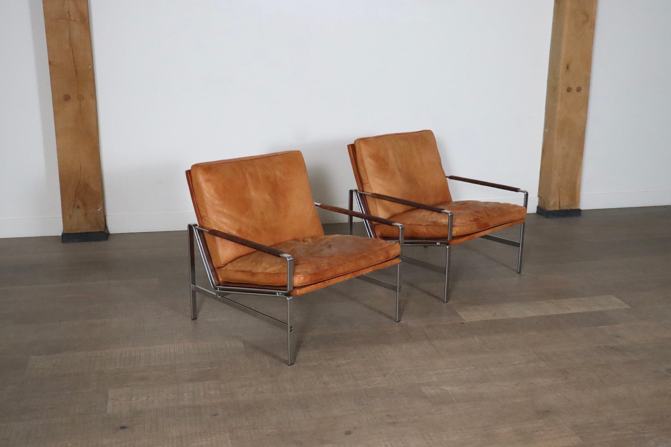 Pair Of FK6720 Lounge Chairs By Fabricius and Kastholm For Kill ...
