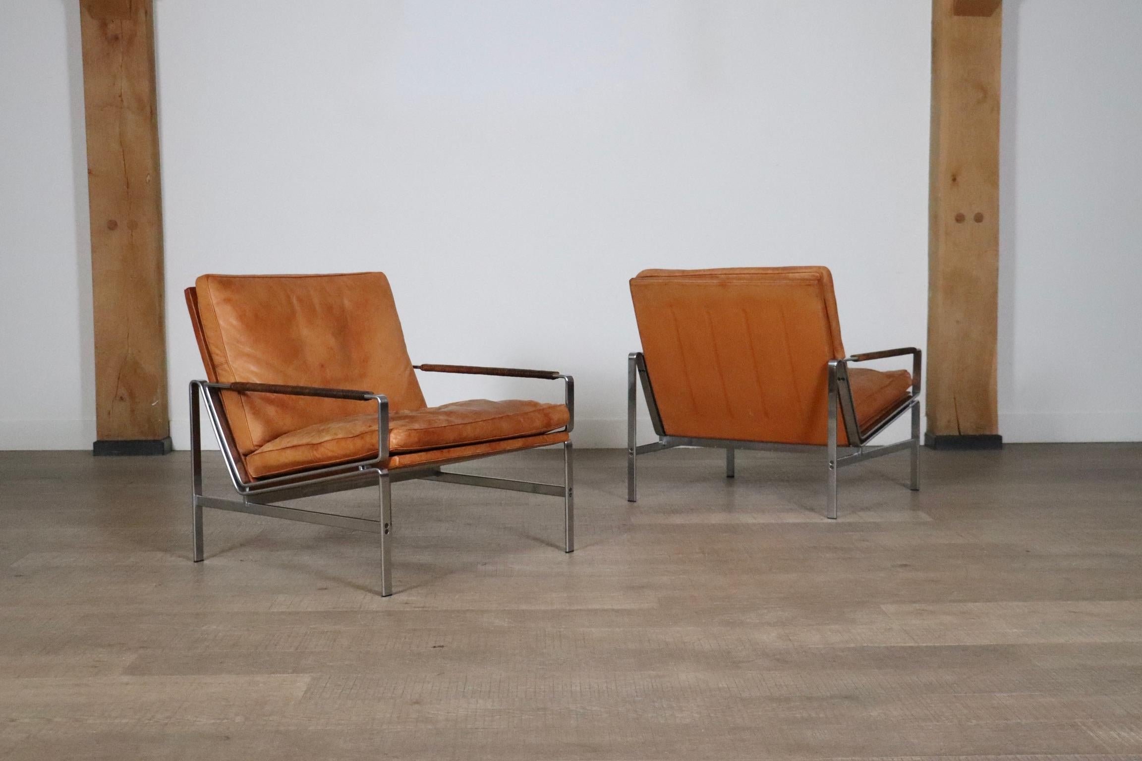 Pair Of FK6720 Lounge Chairs By Fabricius and Kastholm For Kill ...