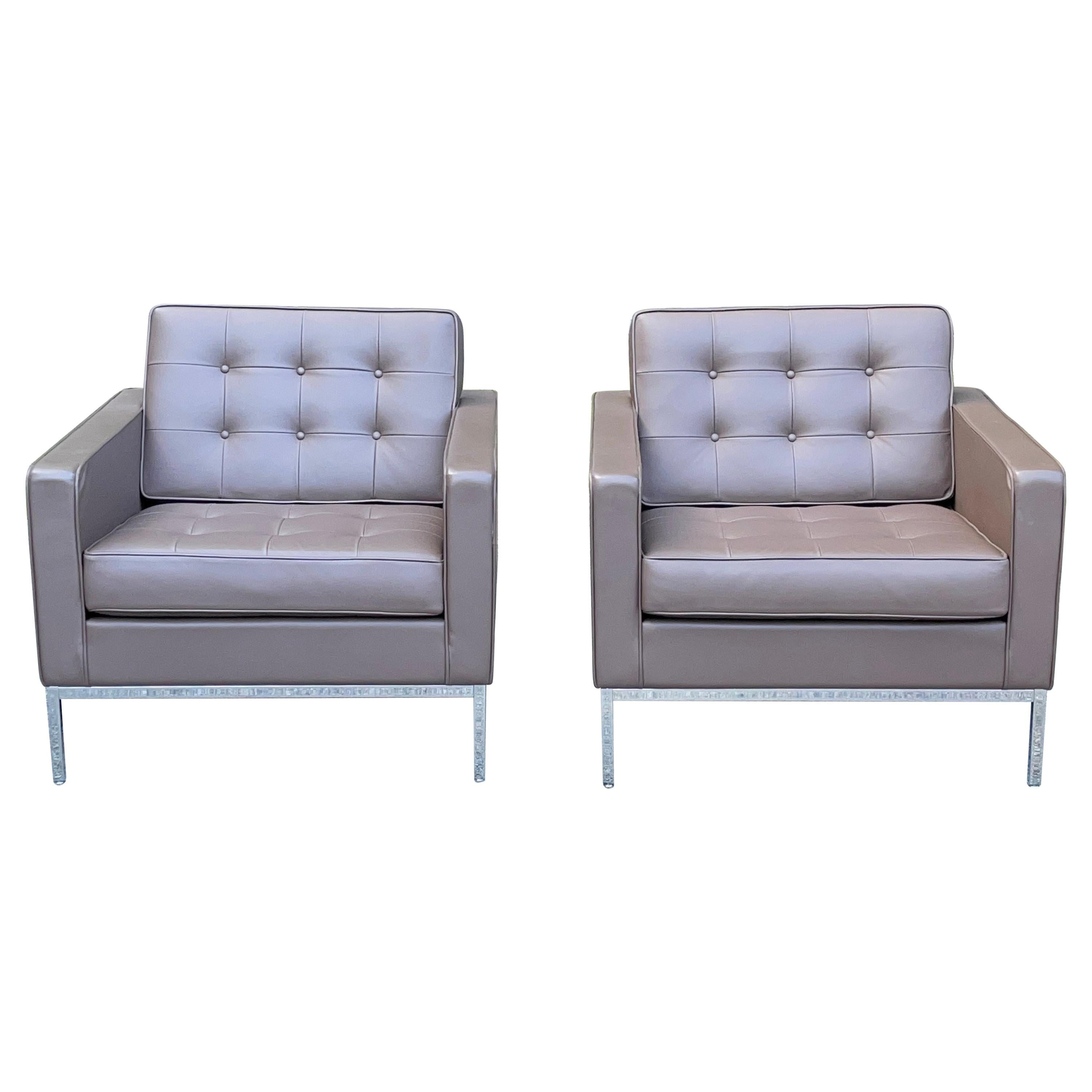 Pair of Florence Knoll Leather Armchairs at 1stDibs