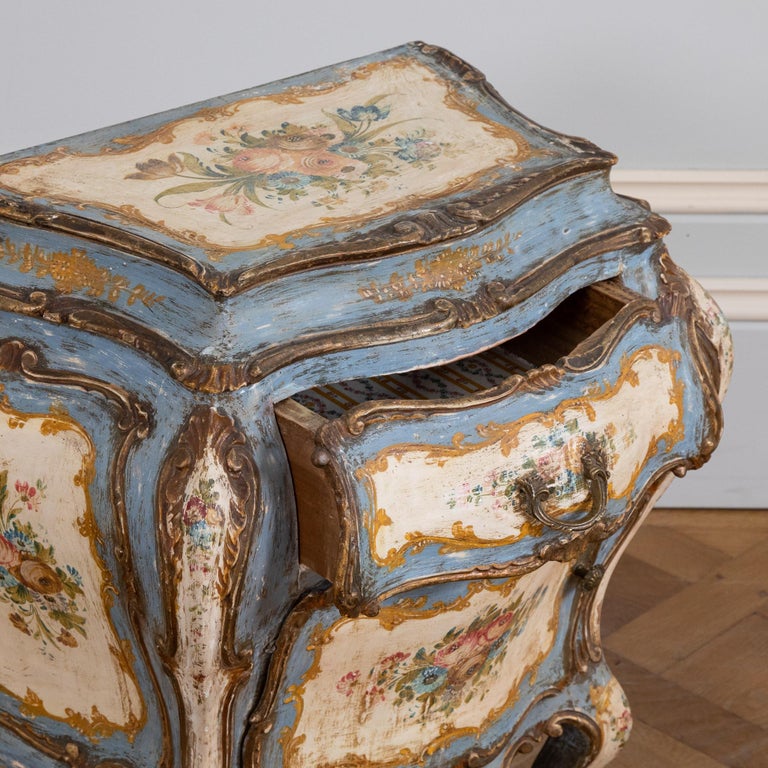 Pair of Florentine Rococo Bedside Tables 'Night Stands' For Sale at 1stDibs