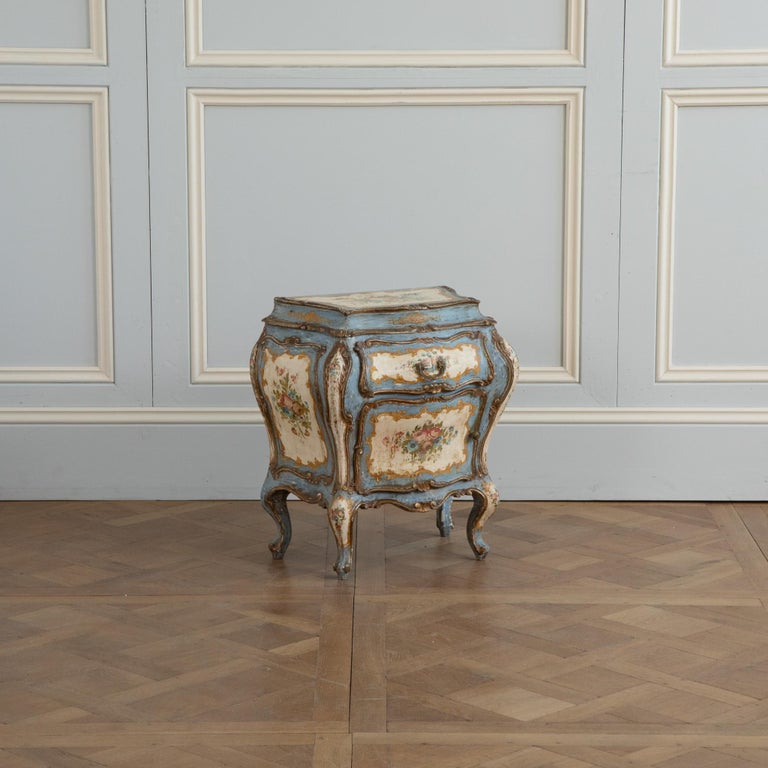 Pair of Florentine Rococo Bedside Tables 'Night Stands' For Sale at 1stDibs