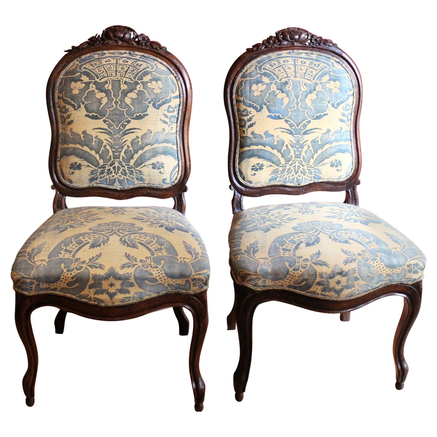 Pair of Carved Wood 18th Century Spanish Colonial Chairs at 1stDibs