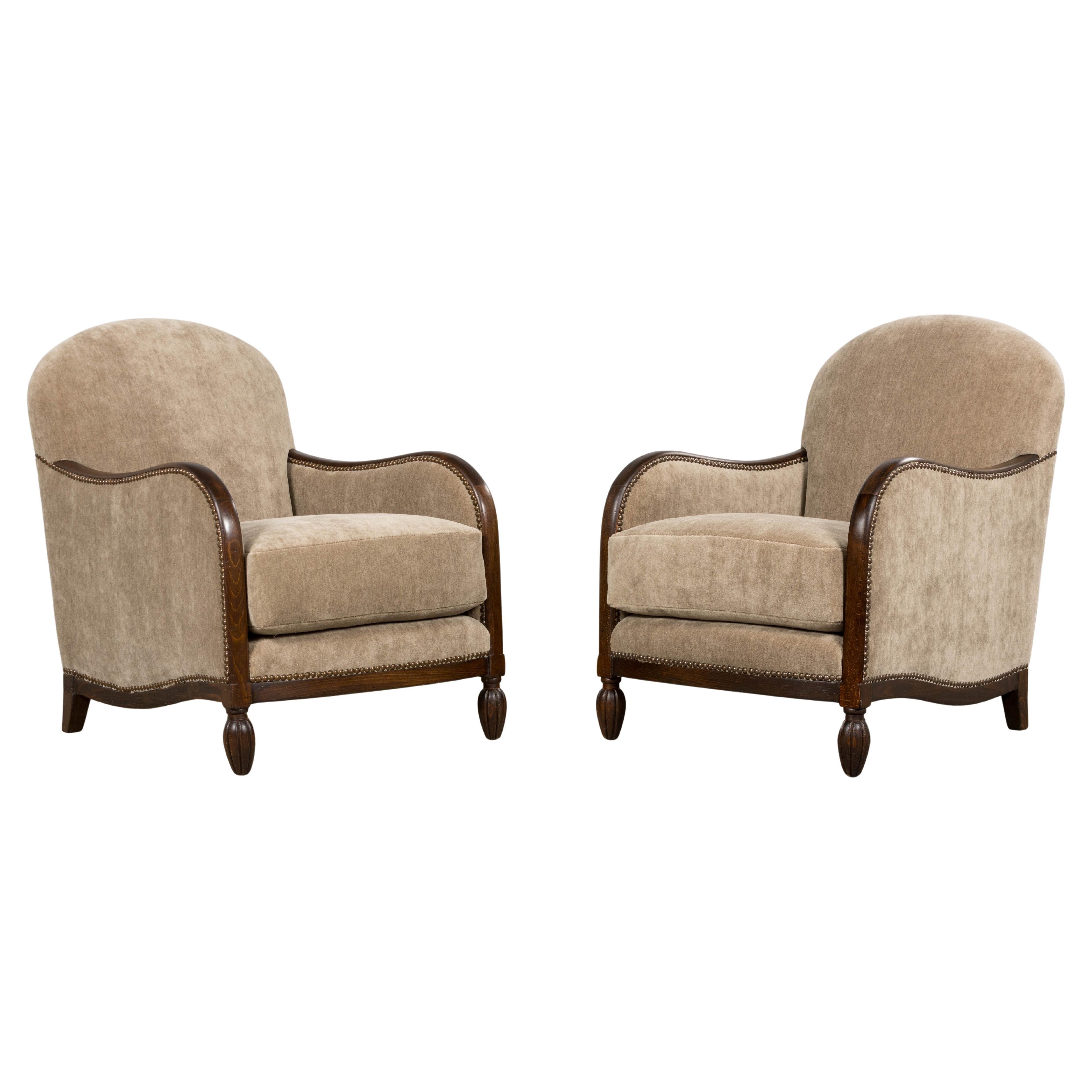 A Pair of 20th Century Art Deco Tan Suede Tub chairs For Sale at 1stDibs