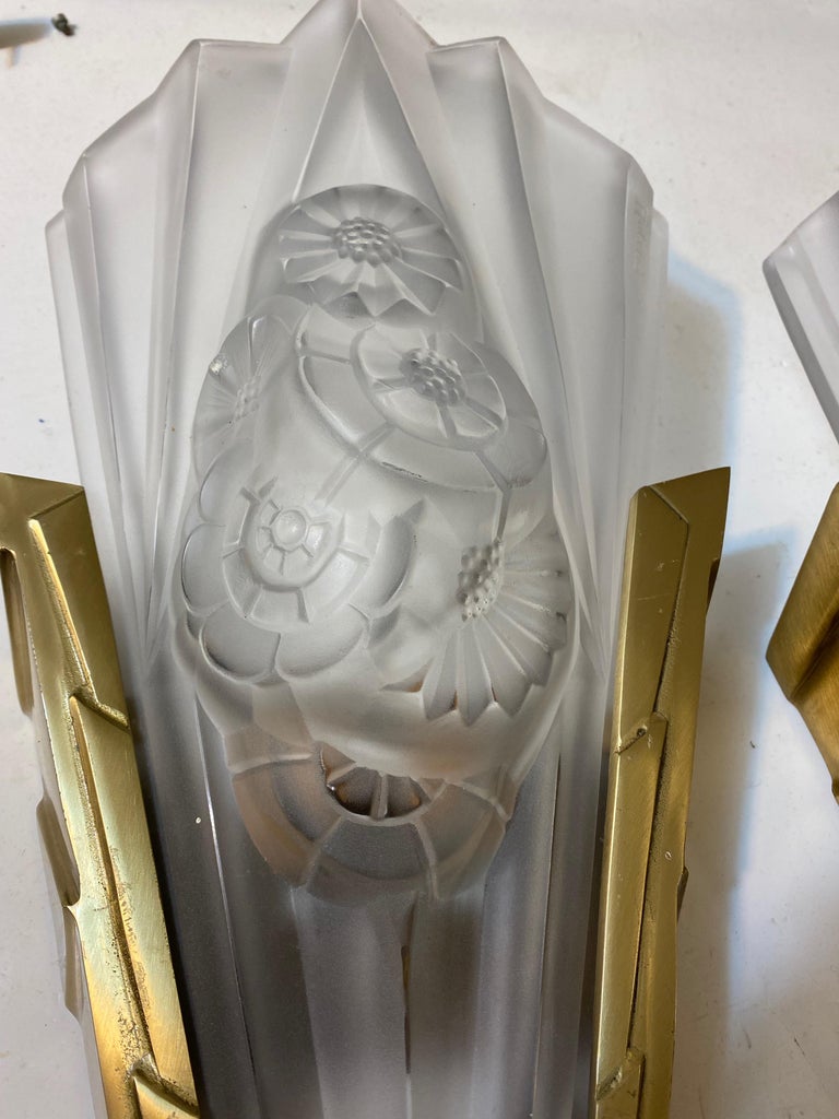 Pair of French Art Deco Wall Sconces Signed by Degue For Sale at 1stDibs