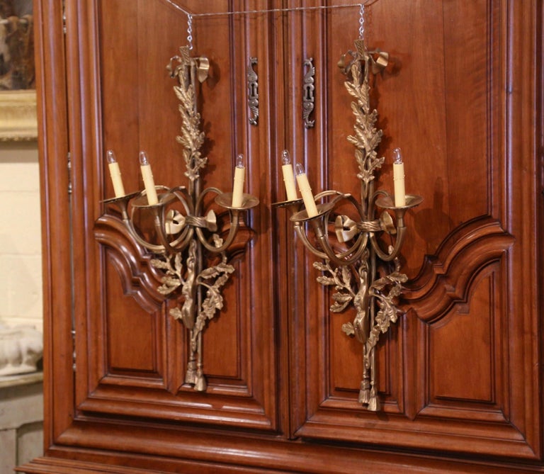 Pair of French Bronze Three-Arm Horn Wall Sconces with Bow and Hunt ...