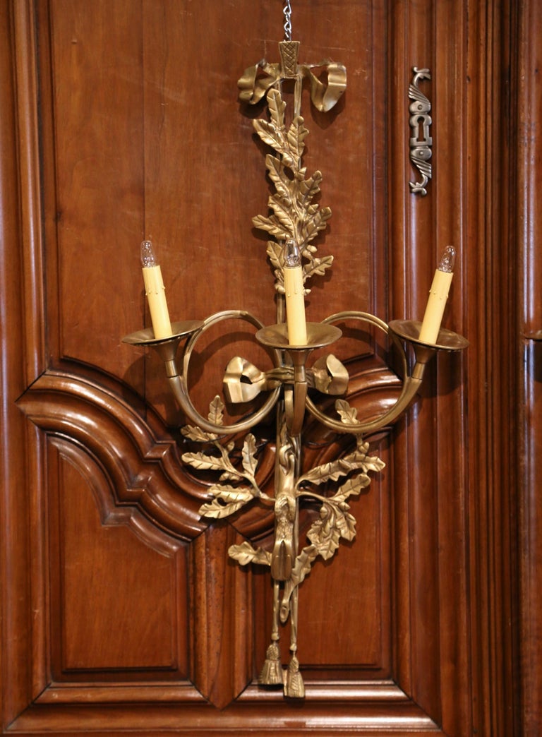Pair of French Bronze Three-Arm Horn Wall Sconces with Bow and Hunt ...