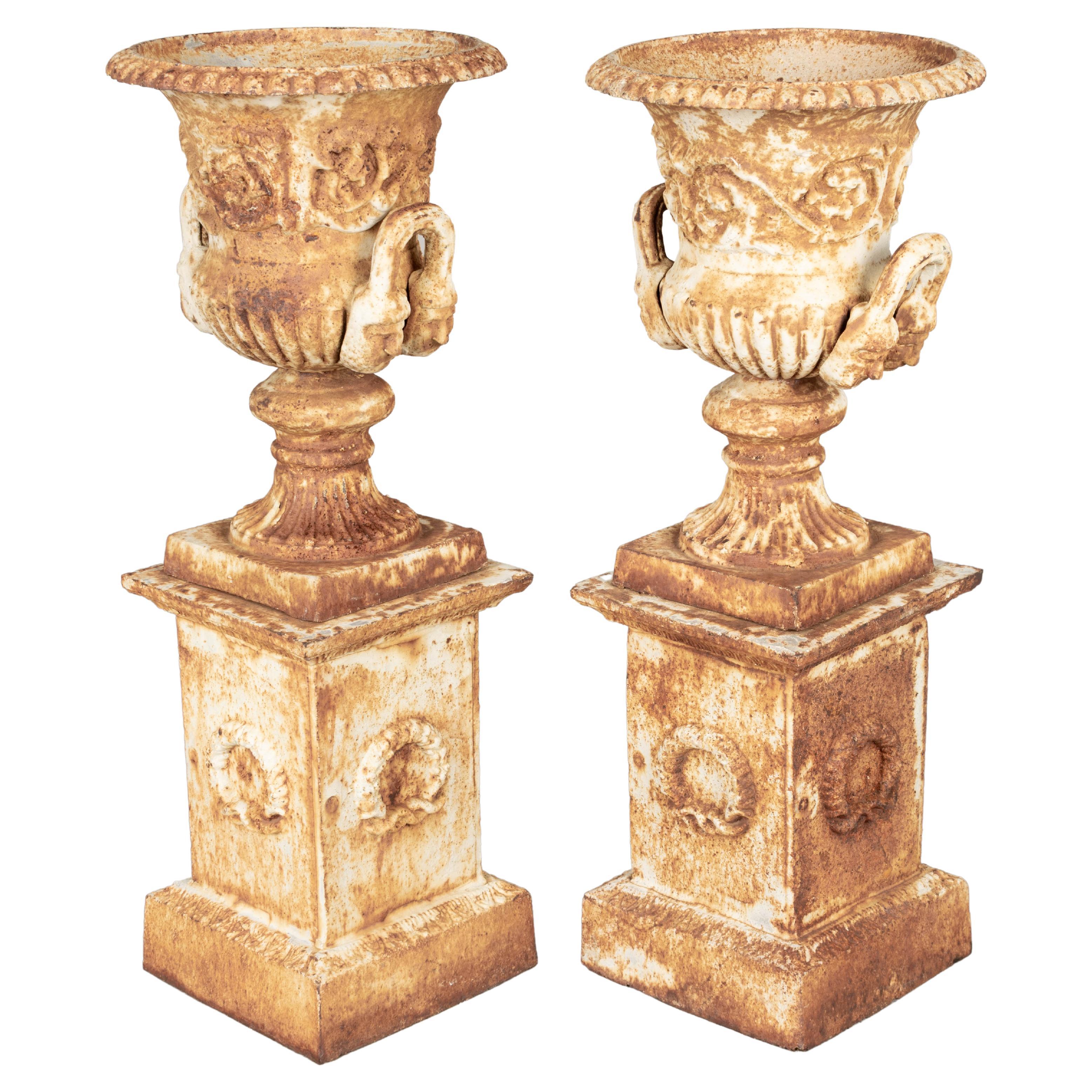 French 1860 Pair of White Painted Cast Iron Urns For Sale at 1stDibs