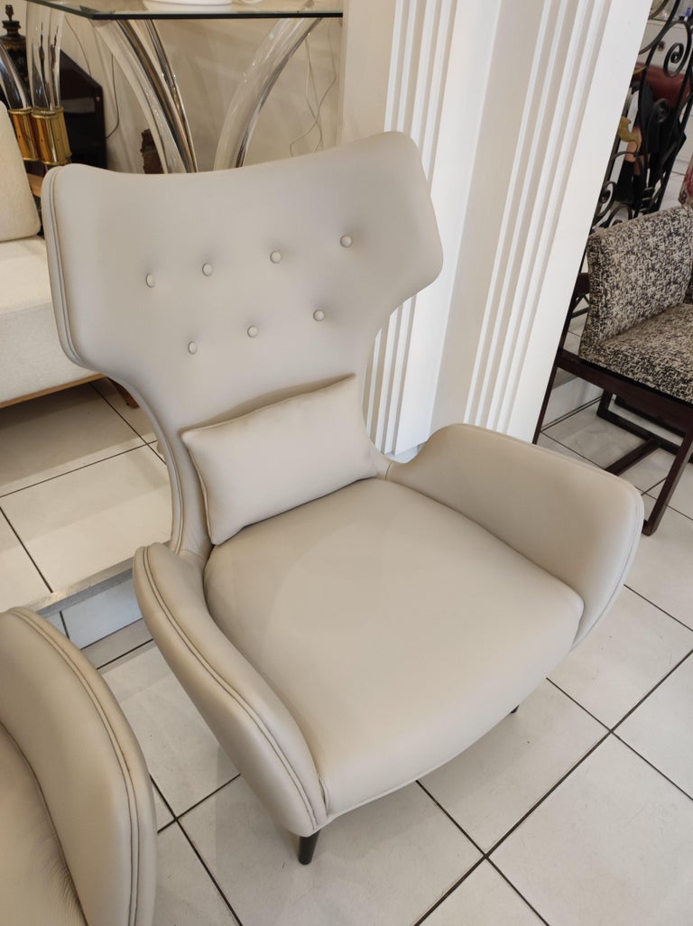 Pair of French greige Leather Armchairs For Sale at 1stDibs