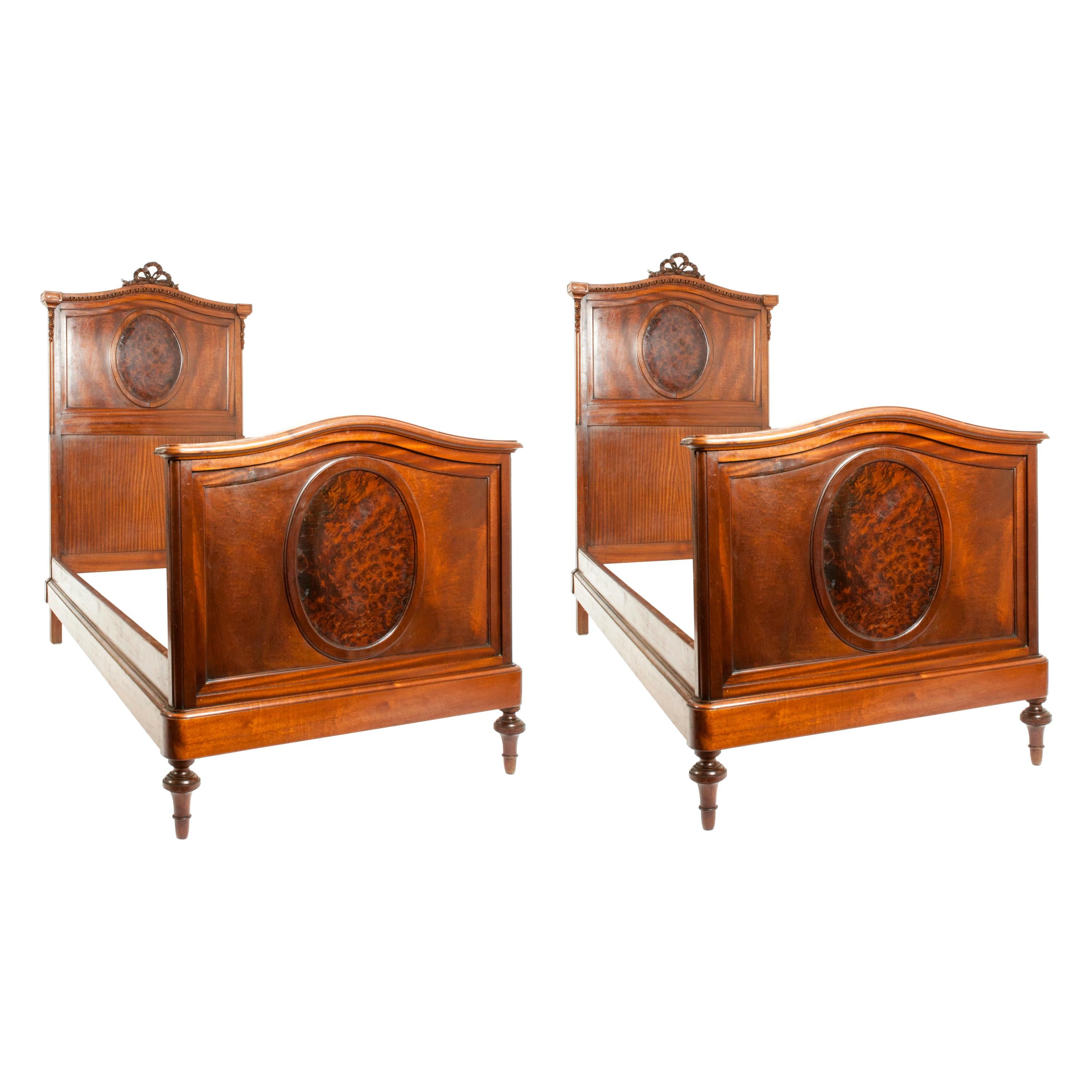 Hand Crafted Walnut and Maple Dansk Bed For Sale at 1stDibs