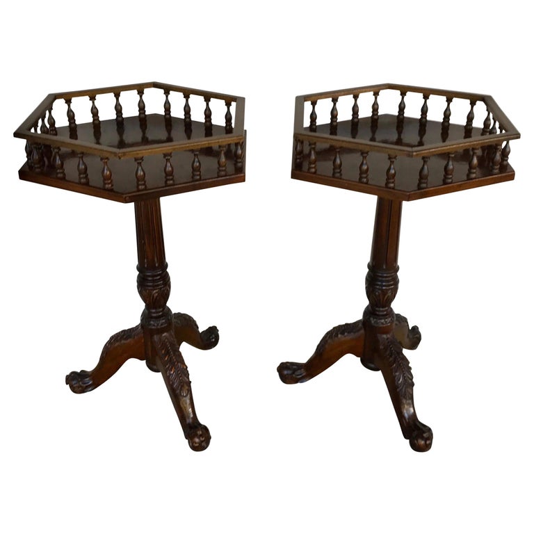 Pair of Georgian Style Mahogany Gallery Tables For Sale at 1stDibs