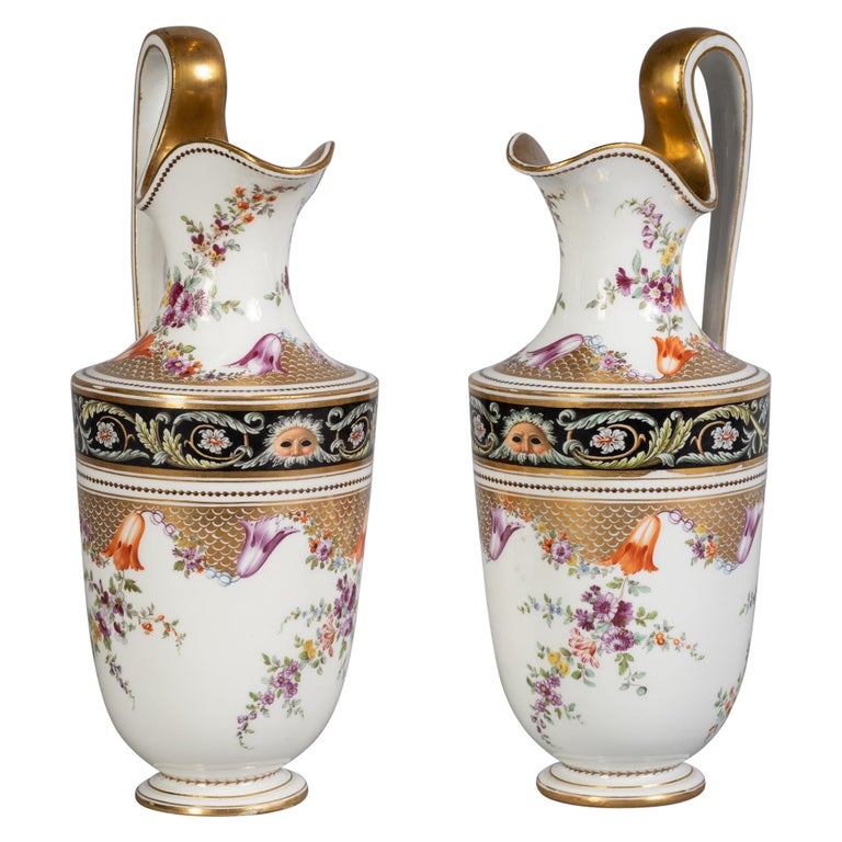Pair of German Porcelain Ewers, Meissen, circa 1800 For Sale at 1stDibs