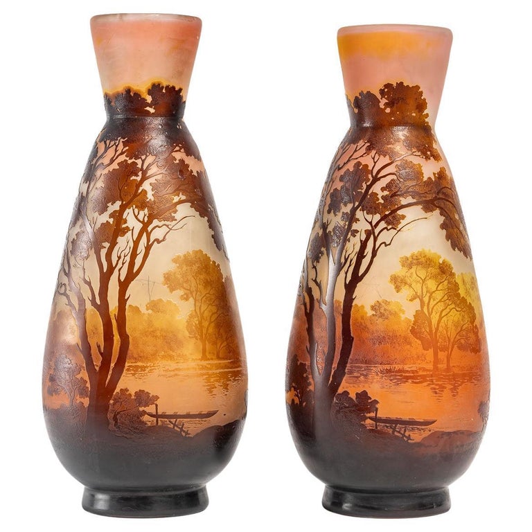 Pair of Glass Vases by Gallé, Early XXth Century For Sale at 1stDibs