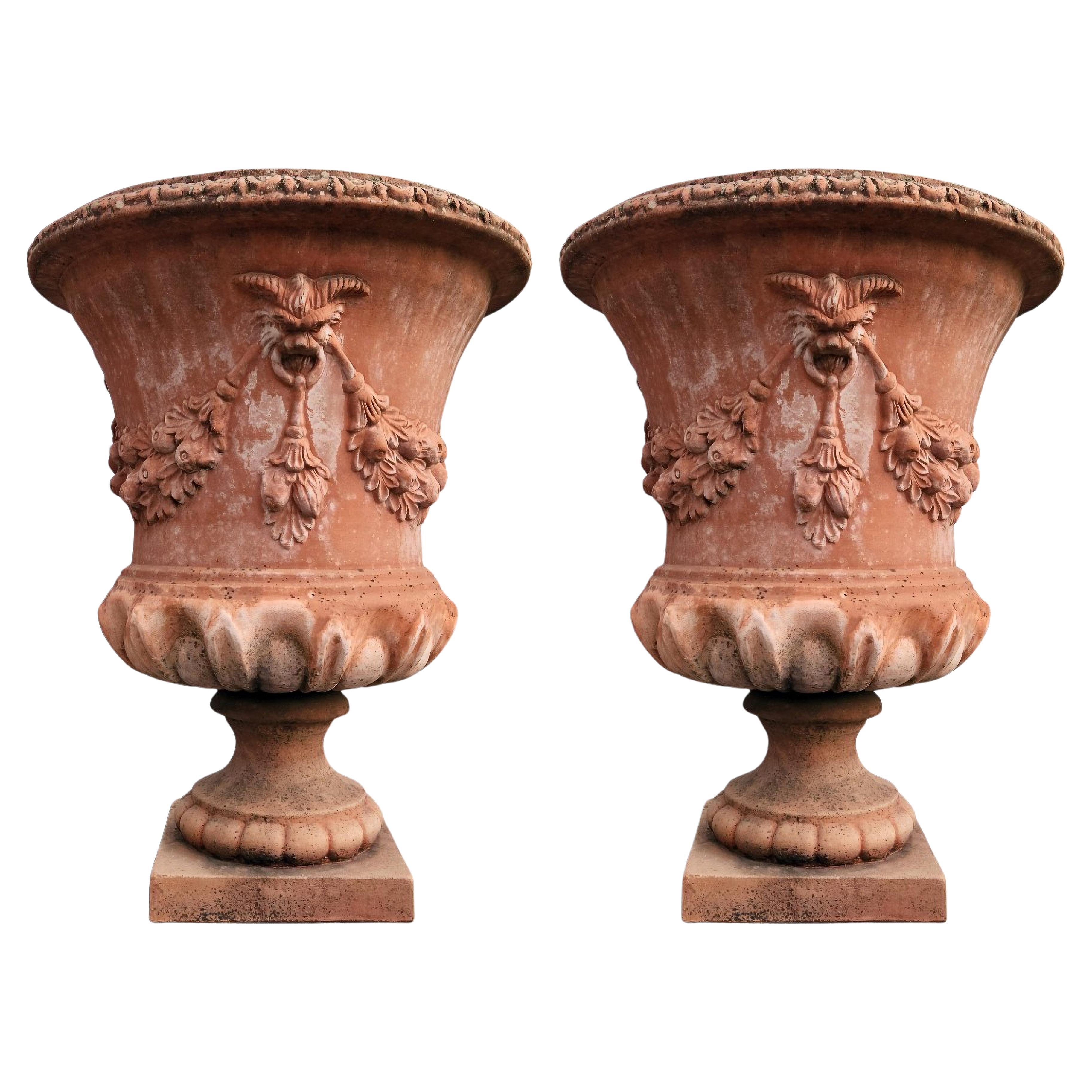 Classical Roman Vases and Vessels - 71 For Sale at 1stDibs | roman vase ...