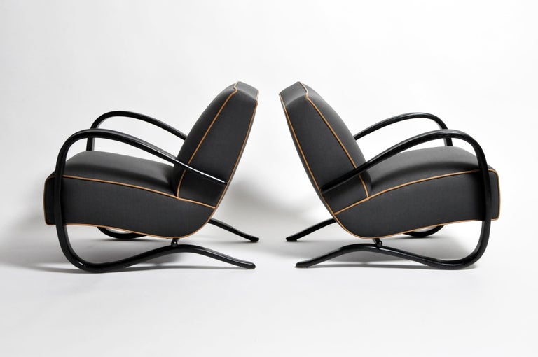 Pair of H269 Kreslá by Jindřich Halabala at 1stDibs