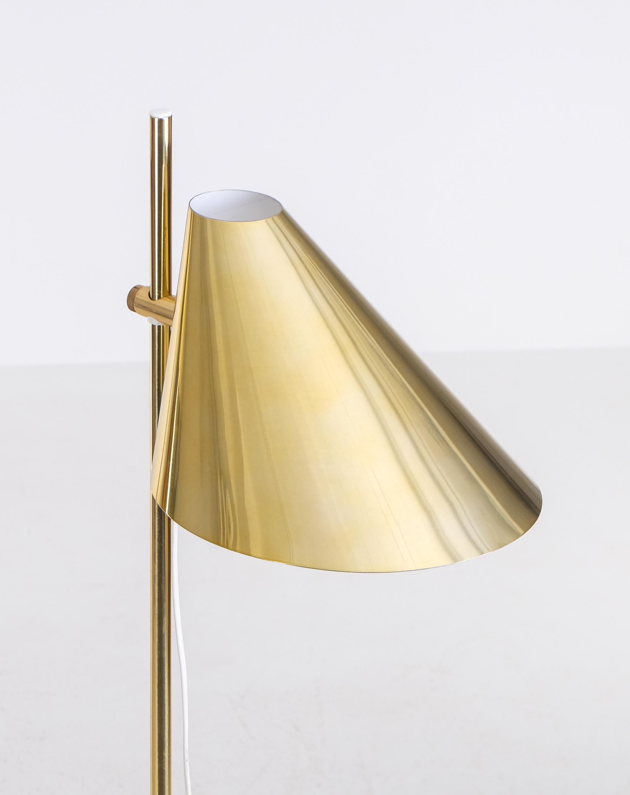 Pair of Hans-Agne Jakobsson Floor Lamps Model G-185, 1970s For Sale at ...