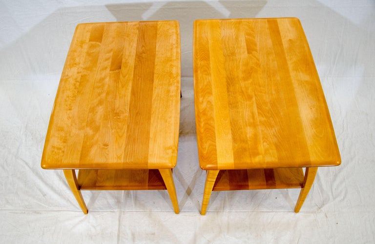 Pair of Heywood Wakefield End Tables, M 1502 G at 1stDibs