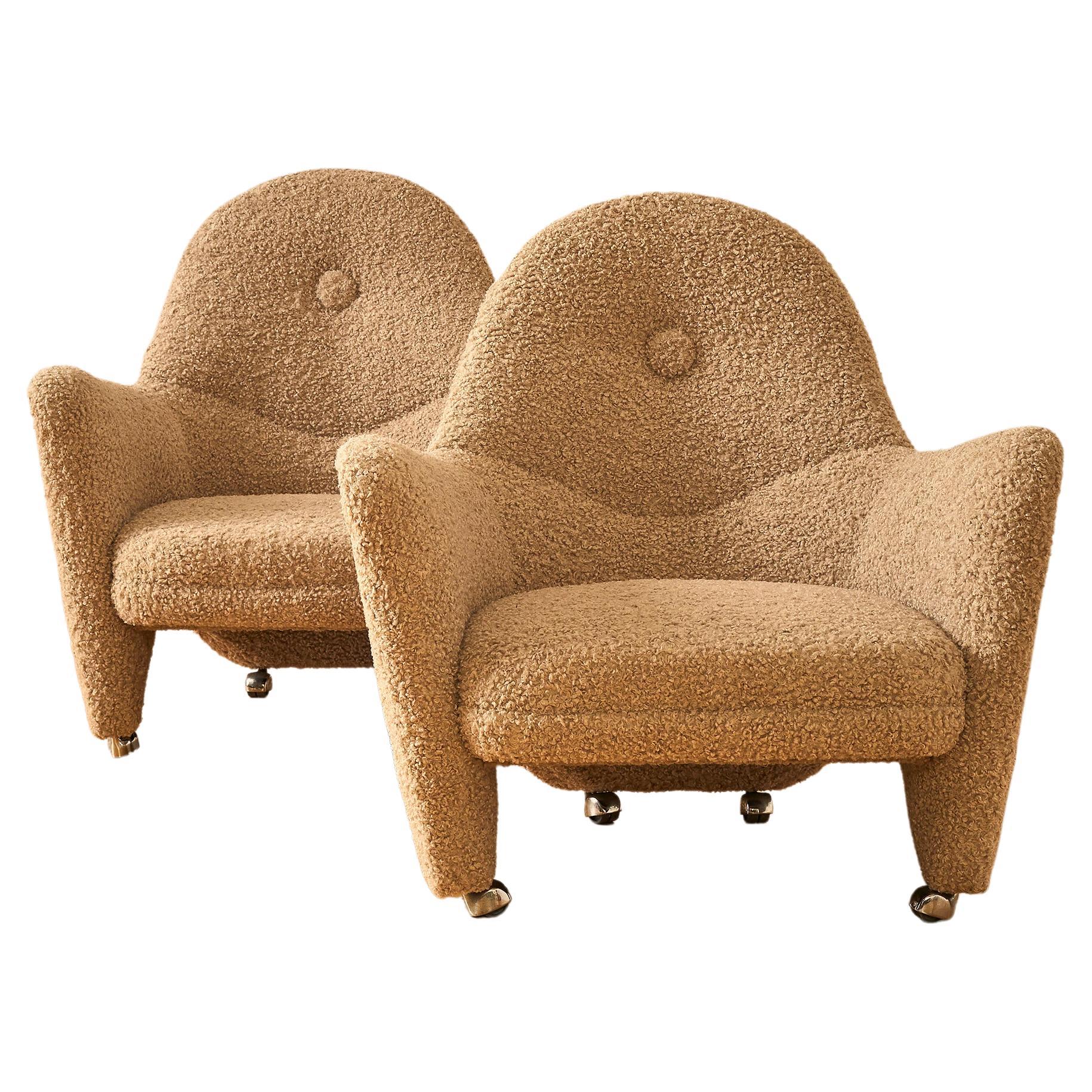 Pair of Contemporary Modern Italian Leather Club Chairs For Sale at 1stDibs