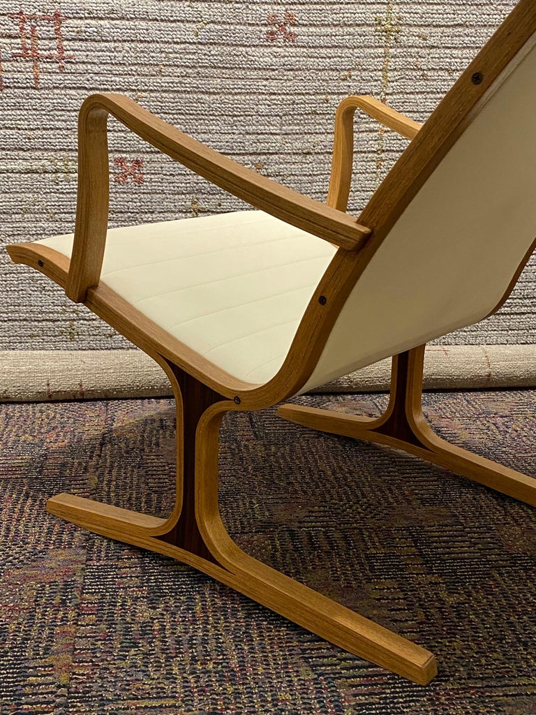 Pair of "Heron" Japanese Chairs by Mitsumasa Sugasawa for Kosuga Japan ...