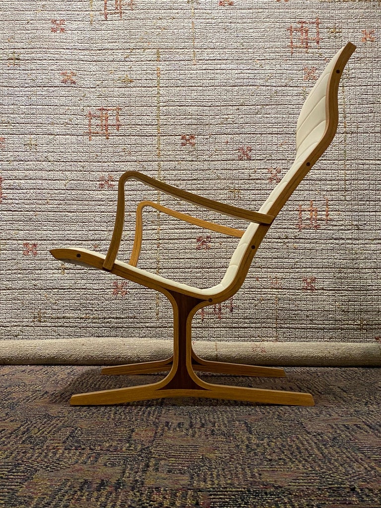 Pair of "Heron" Japanese Chairs by Mitsumasa Sugasawa for Kosuga Japan ...