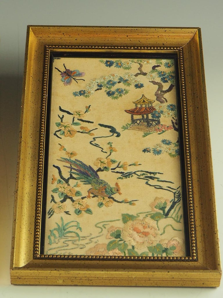 Pair of Japanese Embroidered Framed Pictures For Sale at 1stDibs