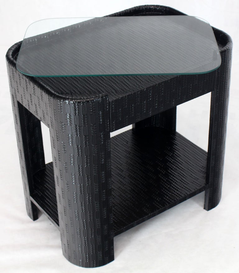 Pair of Lacquered Raffia Cloth Covered Stands End Occasional Tables ...