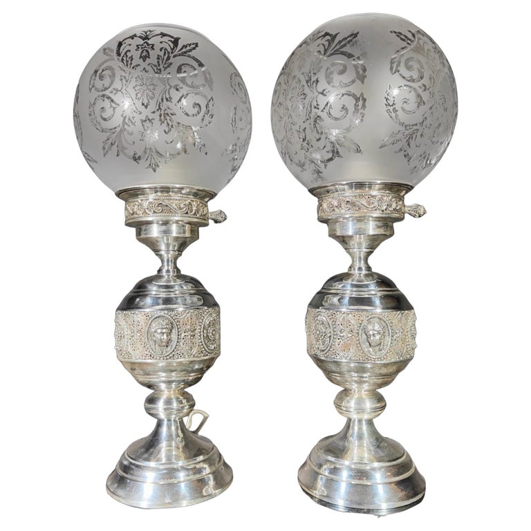 Pair of Lamps in Sterling Silver with Filigree For Sale at 1stDibs