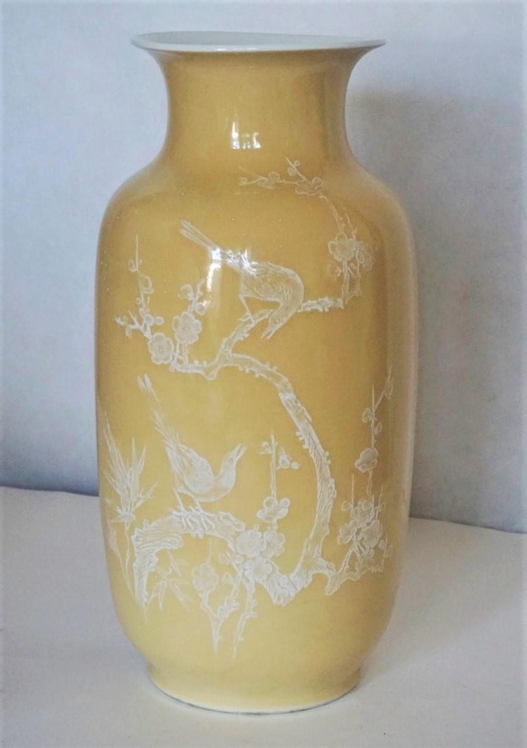 Pair Large Fine Chinese Yellow-Ground Decorated Vases Early 20th ...