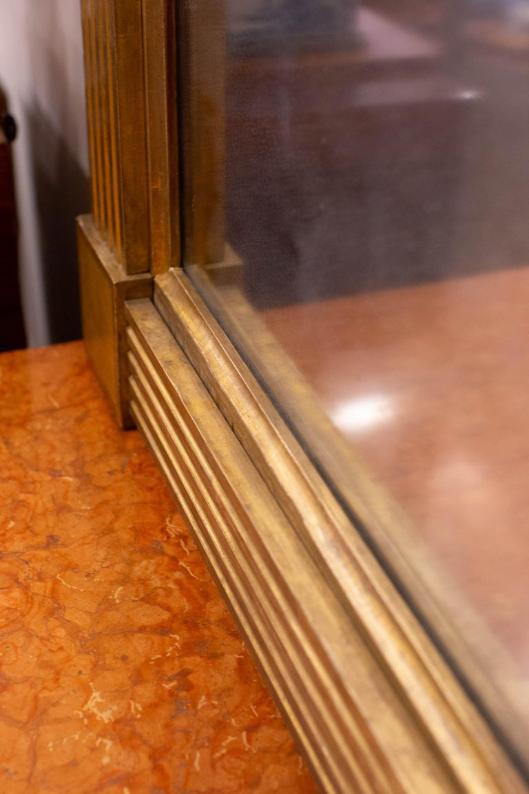 Pair of Large Gilt American Federalist Mirrors For Sale at 1stDibs