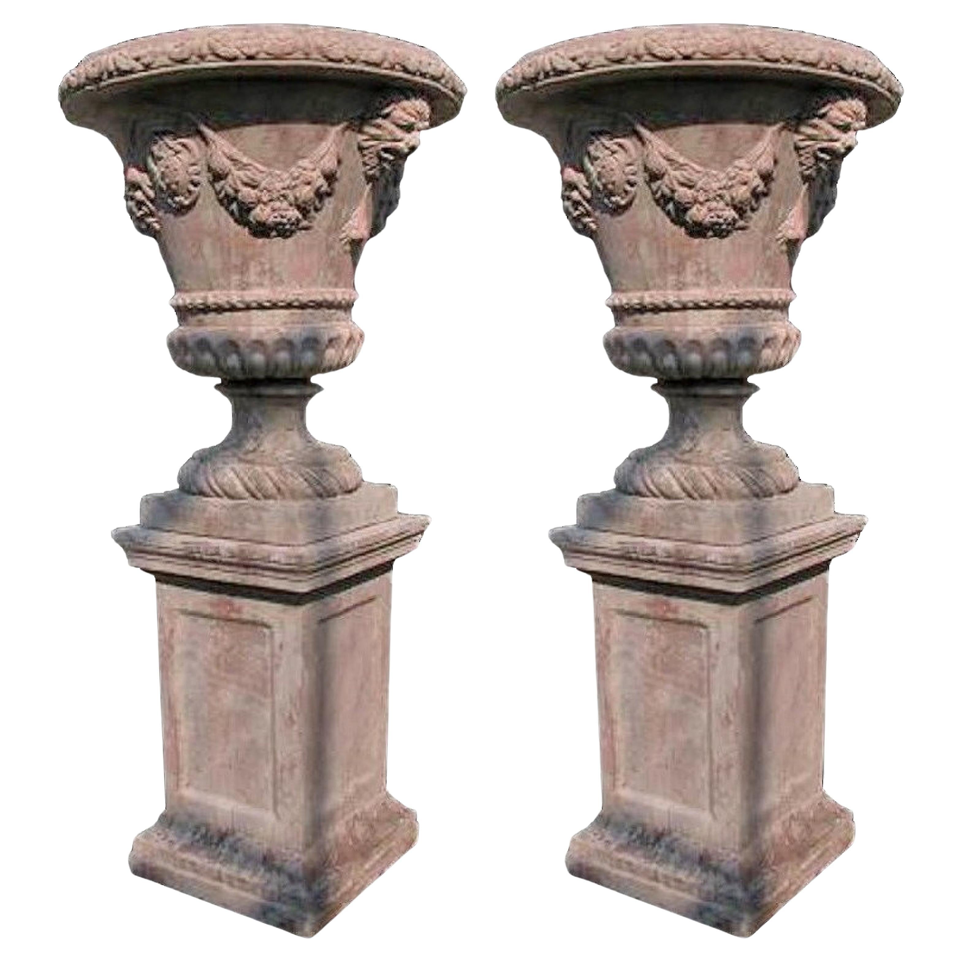 Classical Roman Vases and Vessels - 71 For Sale at 1stDibs | roman vase ...