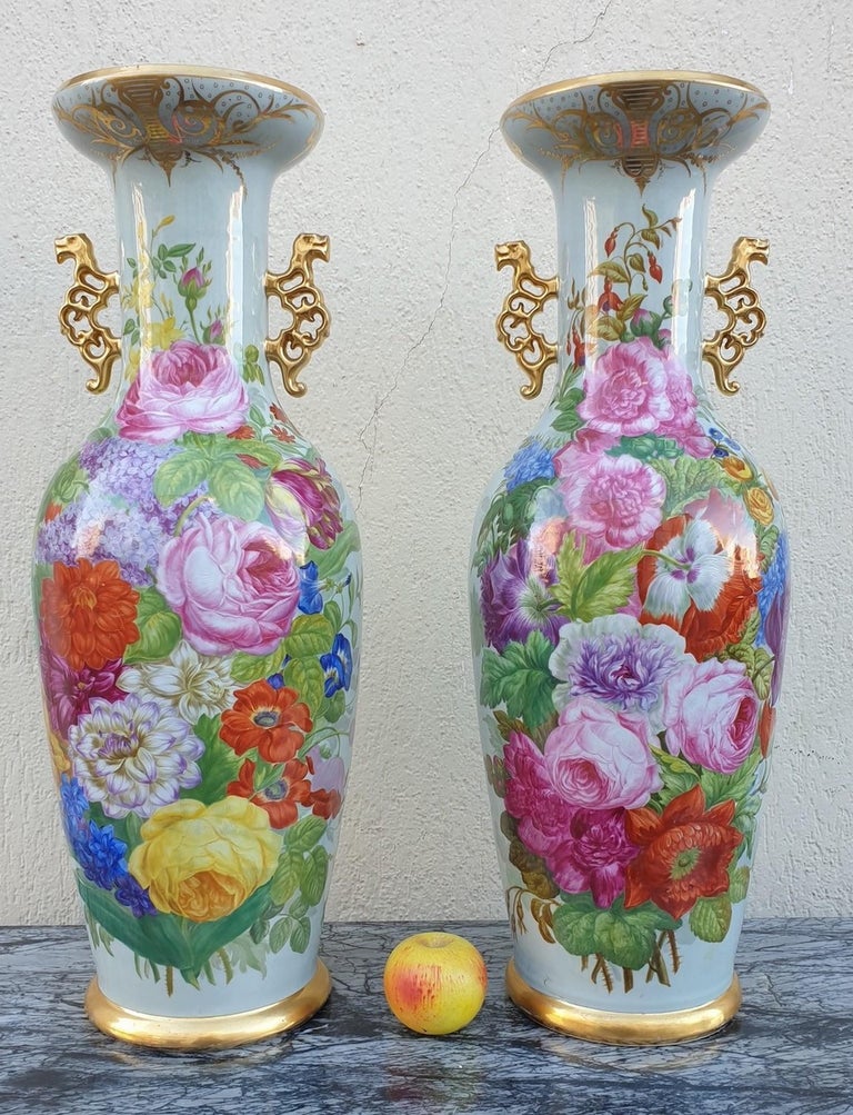 Pair of Large Porcelain Vases, Mid Xixth Century For Sale at 1stDibs