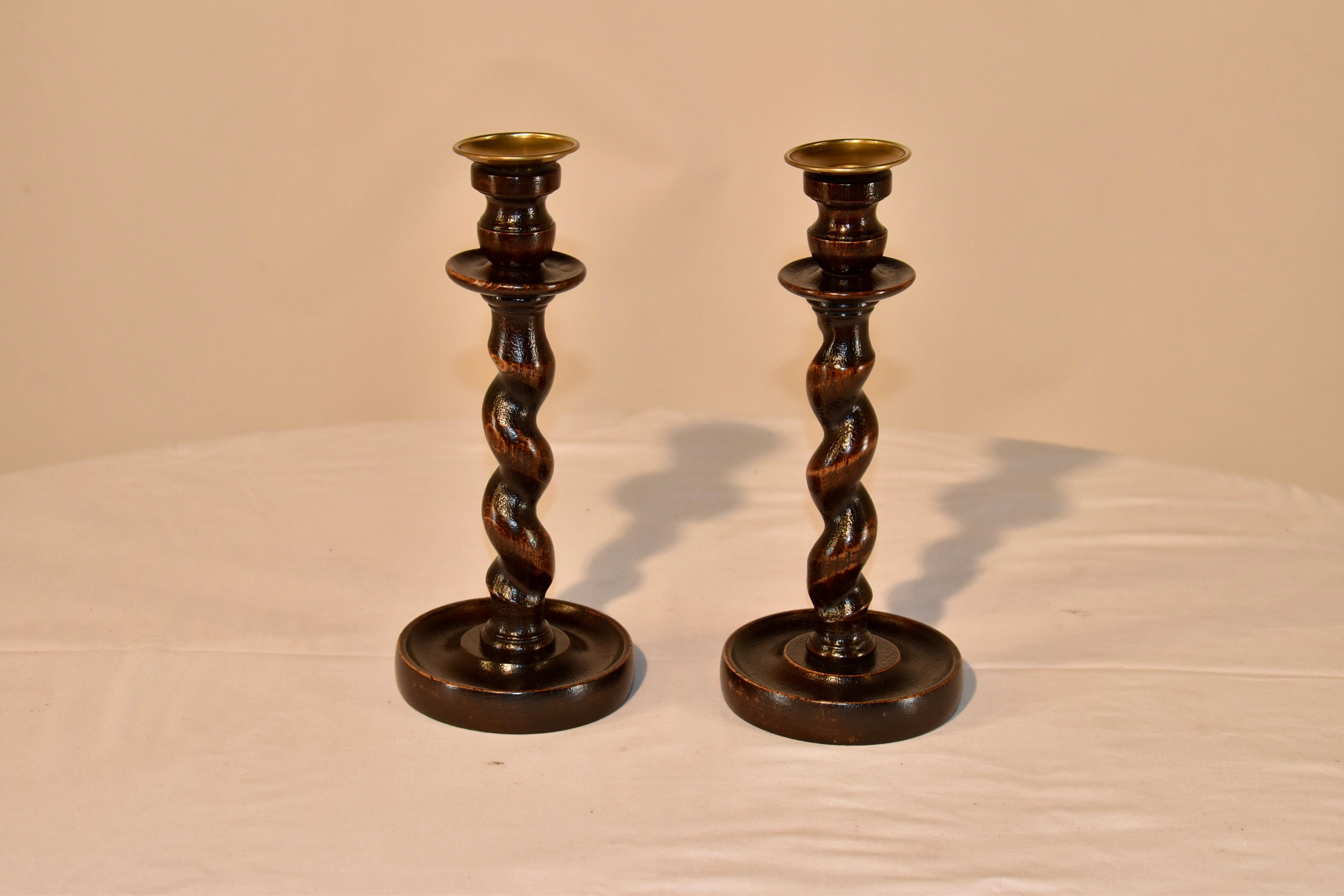Pair of Late 19th Century English Candlesticks For Sale at 1stDibs