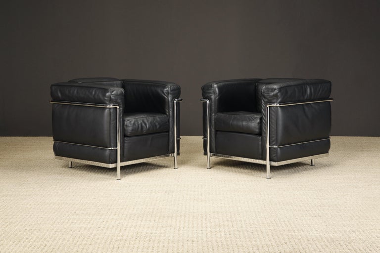 Pair of 'LC2' Black Leather Club Chairs by Le Corbusier for Cassina ...