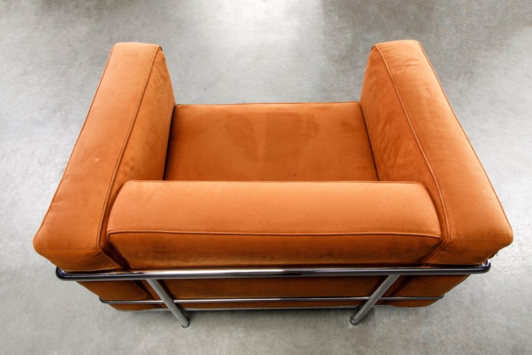 Pair of 'LC3' Lounge Chairs by Le Corbusier for Cassina, Signed at ...